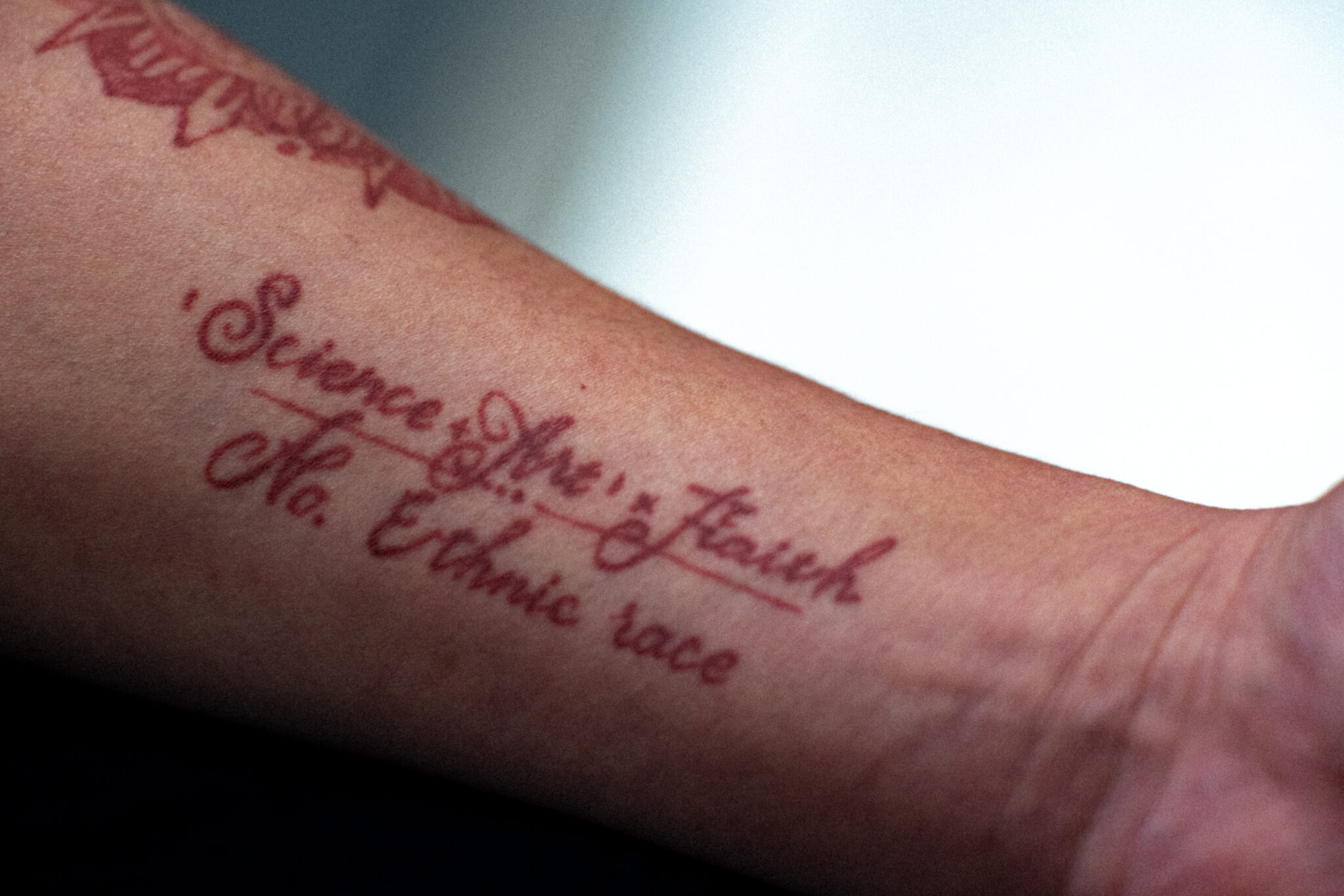 Shing02×粉川心対談。価値観の転換期を迎える現代に、2人が見つける絶望と希望 ｜ カルチャーメディアNiEW（ニュー）